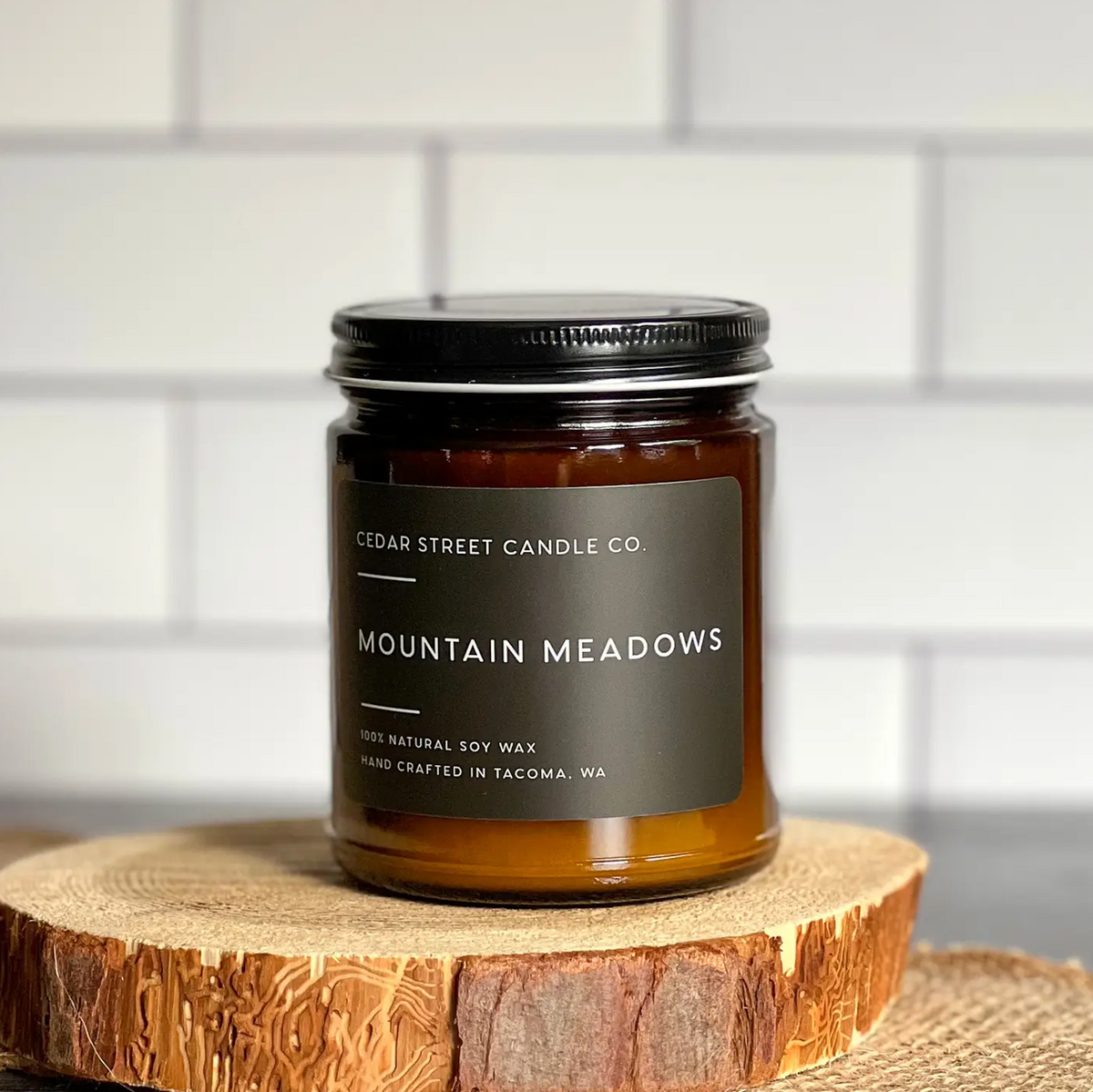Mountain Meadows Candle – Woodlands Clothing
